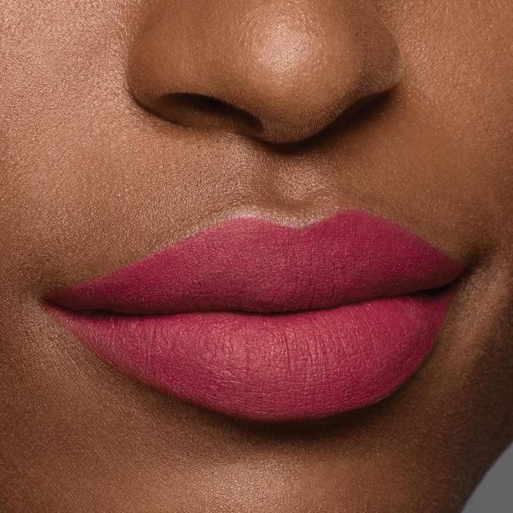 Batom matte: quais são os benefícios e como usar? | Maybelline NY