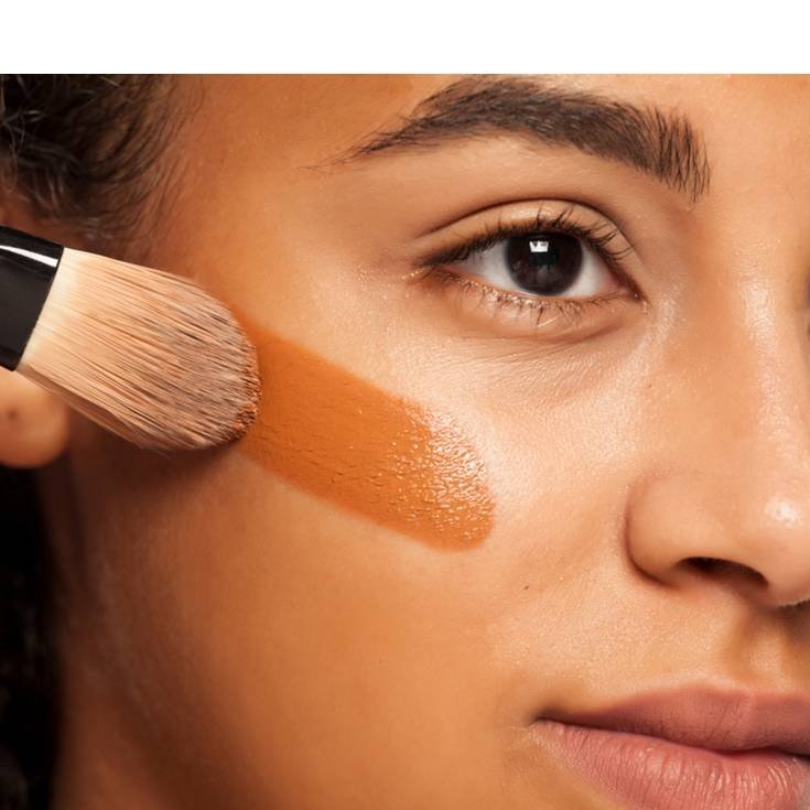 Dicas de maquiagem com Base Facial | Blog Maybelline NY